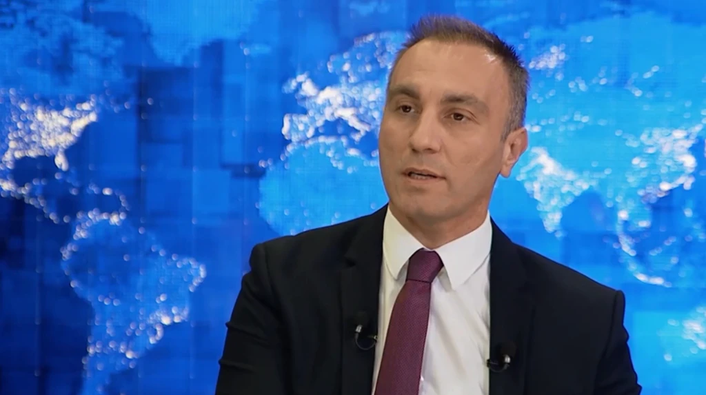 Ако го прашате Груби ДУИ НЕМА ВРСКА СО НАПАДОТ ВО М НАВ Незири не е крив другиот не бил во М НАВ