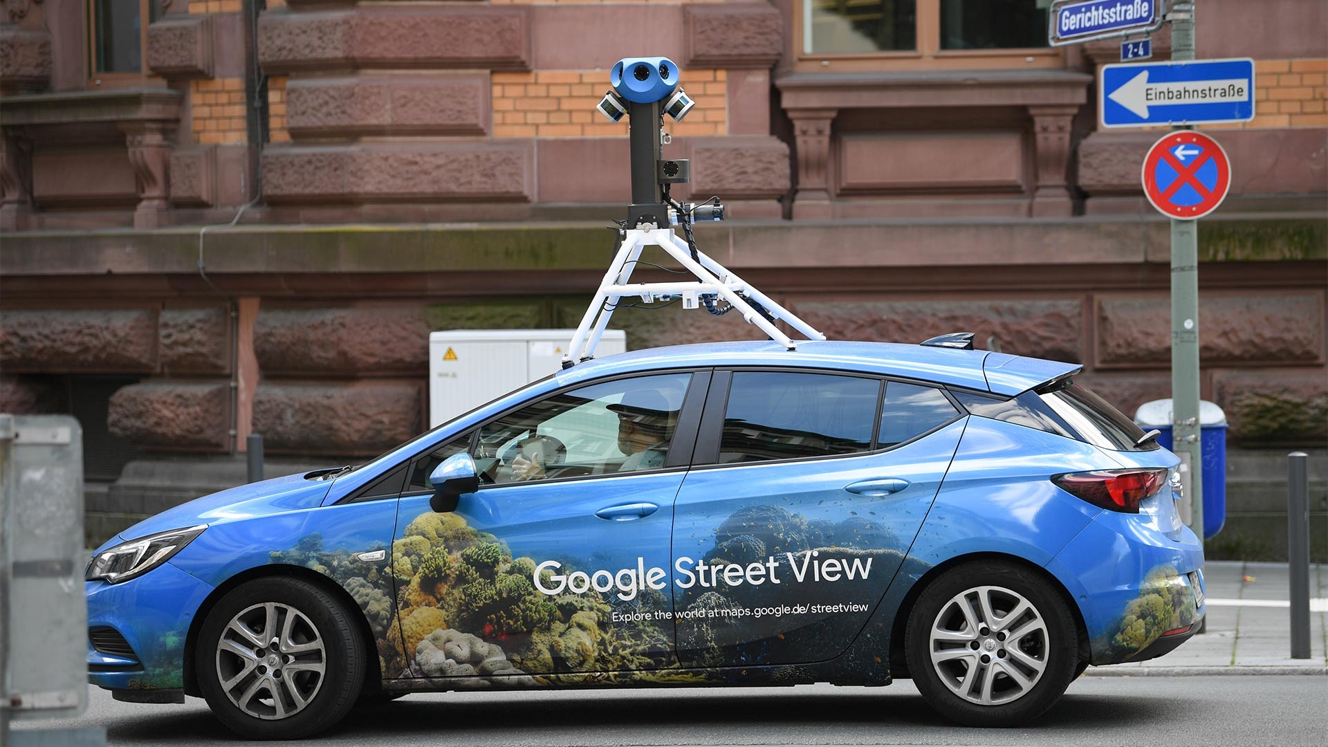 Google Street View е повторно тука, ЌЕ СНИМА ПО МАКЕДОНСКИТЕ УЛИЦИ И ПАТИШТА. Да не ве има на ...