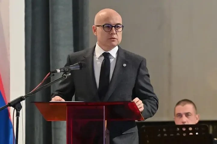 Ова е НОВАТА СРПСКА ВЛАДА Дачиќ ќе биде министер за полиција Дознај