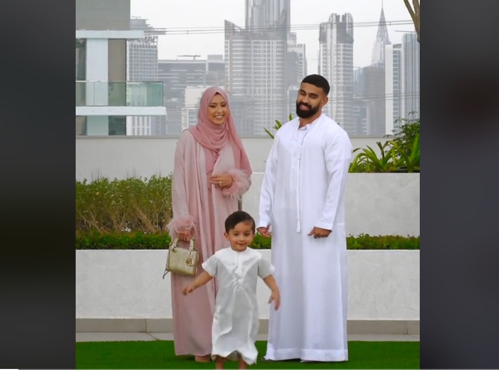 Малика е на мака маж и и давал САМО замислете САМО 70 000 евра дневно СРАМ ДА МУ Е ЦИЦИЈА