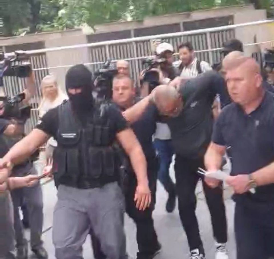 Палевски ДОНЕСЕН ВО СУД! (Видео) - GRID.mk