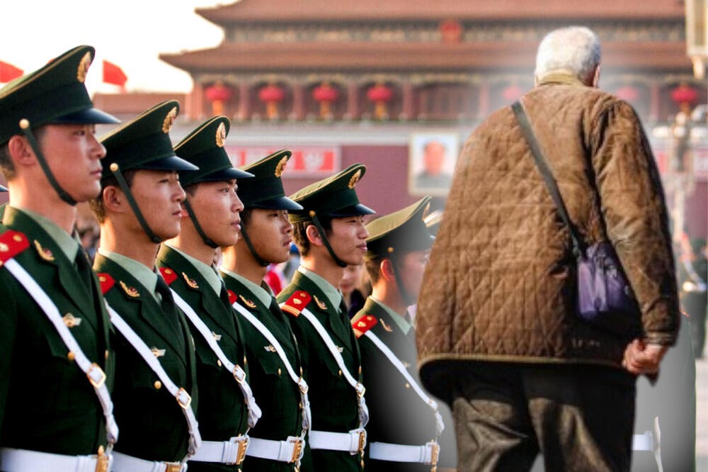 Пензионер купувал стари книги па во раце му паднале КИНЕСКИ ВОЕНИ ТАЈНИ