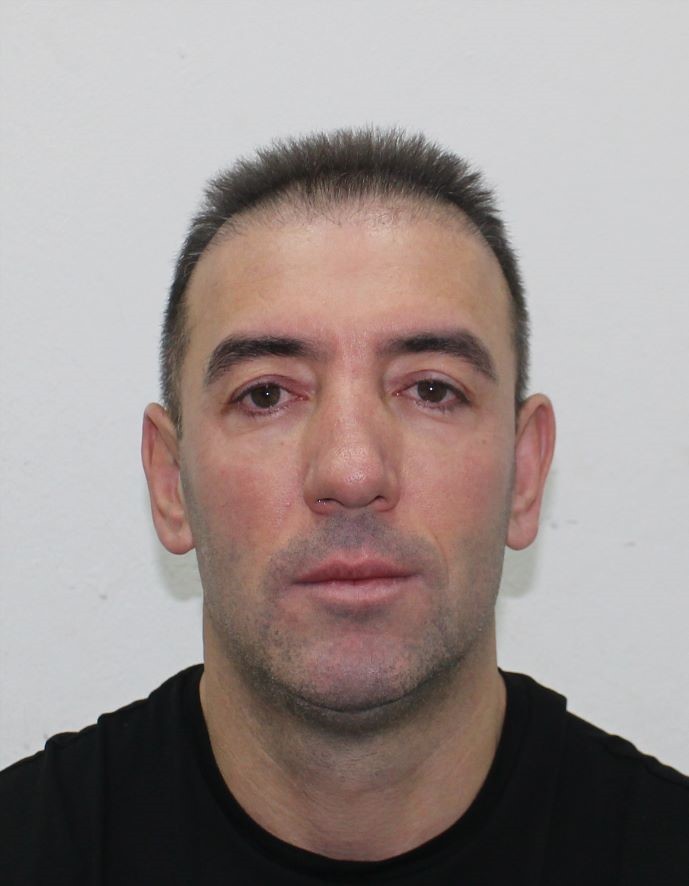 Меѓународна потерница по Шеваљ Муареми, водачот на криминалната група ...